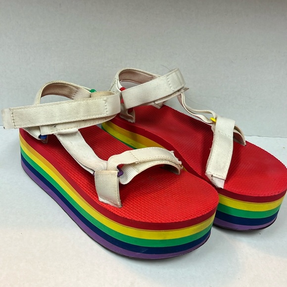 Teva | Shoes | Teva Flatform Universal Rainbow Pride Platform Sandals ...